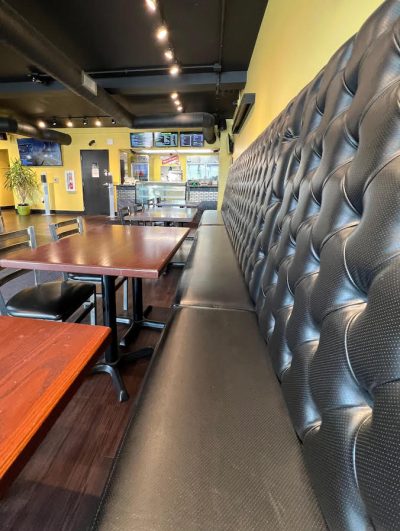 UPPA YARD – Jamaican Restaurant